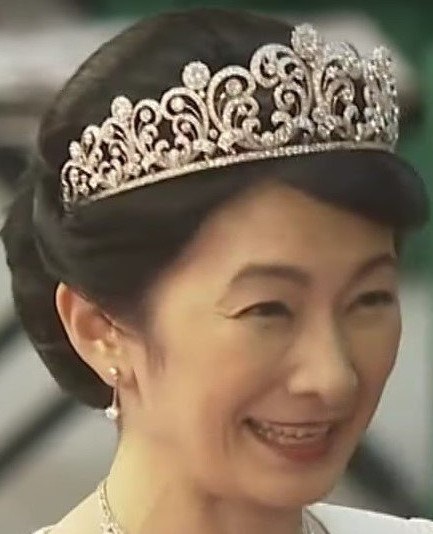 Tiara Mania: Empress Michiko of Japan's Diamond Scroll Tiara