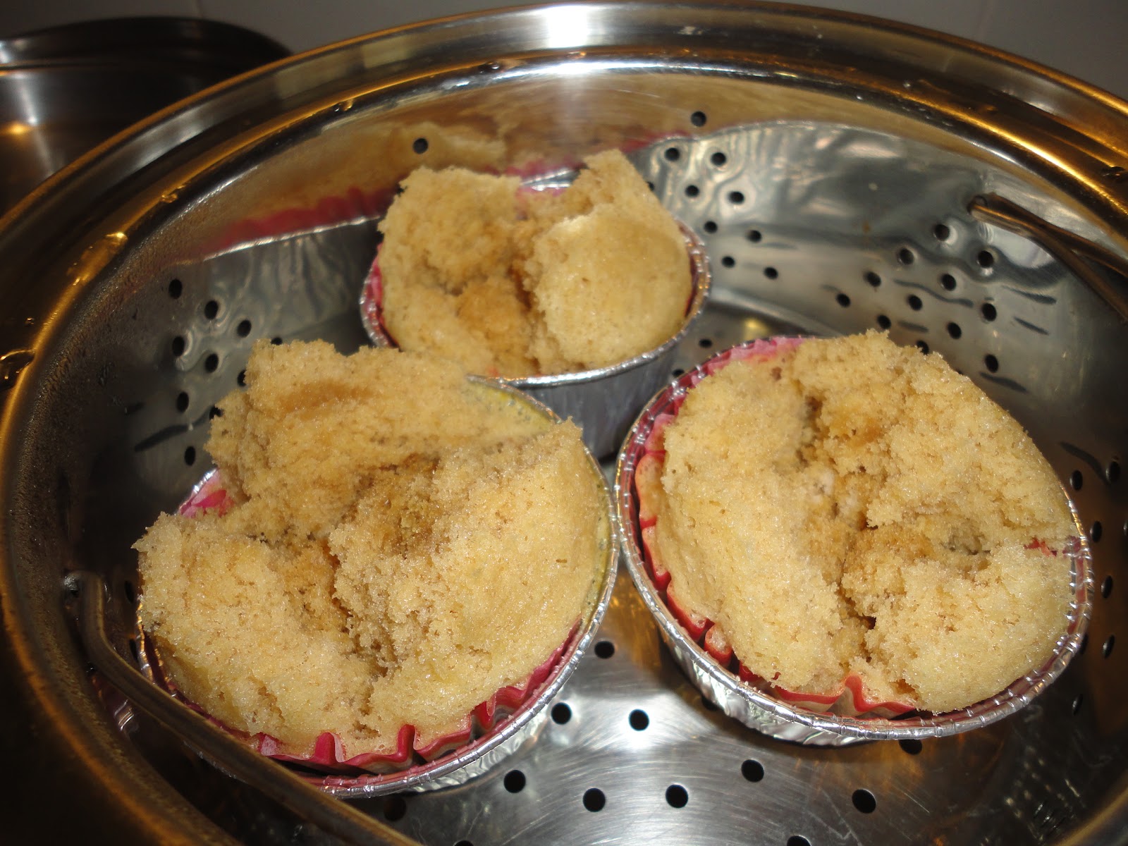 Sweet Day's Lifebook: Chinese White Honeycomb cake (Bak Tong Gou, 白糖糕 ...