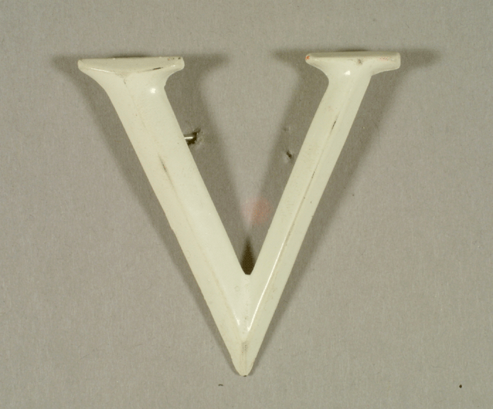 Emily's Vintage Visions: WWII Victory Pins! - Part 2, Sweetheart Pins