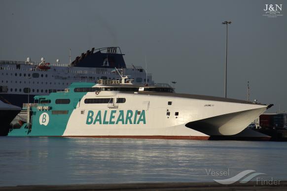 FERRYBALEAR: El Fast Ferry "Jaume II" de Baleària, listo para realizar ...
