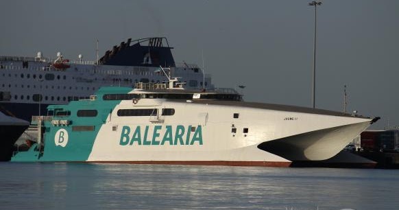 FERRYBALEAR: El Fast Ferry "Jaume II" de Baleària, listo para realizar ...