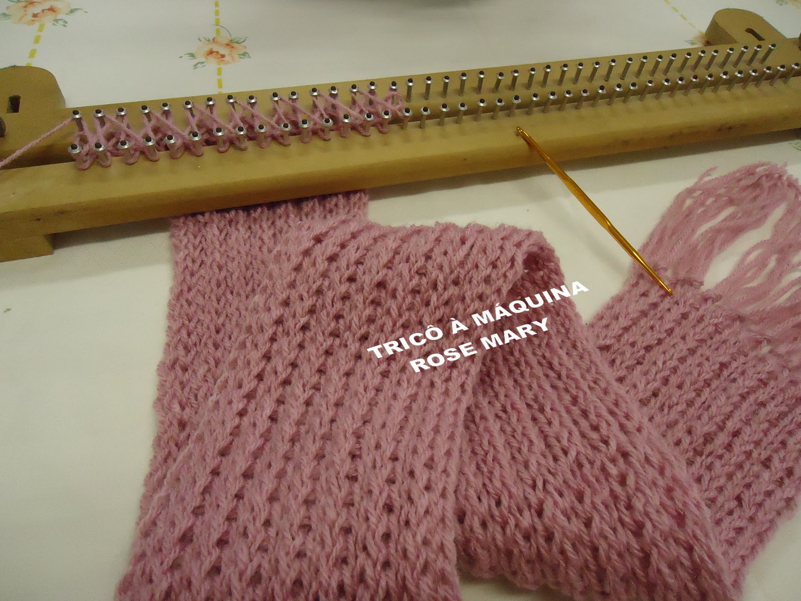 TRICÔ À MÁQUINA ROSE MARY E CROCHET: CACHECOL PONTO CANELADO NO TEAR DE ...