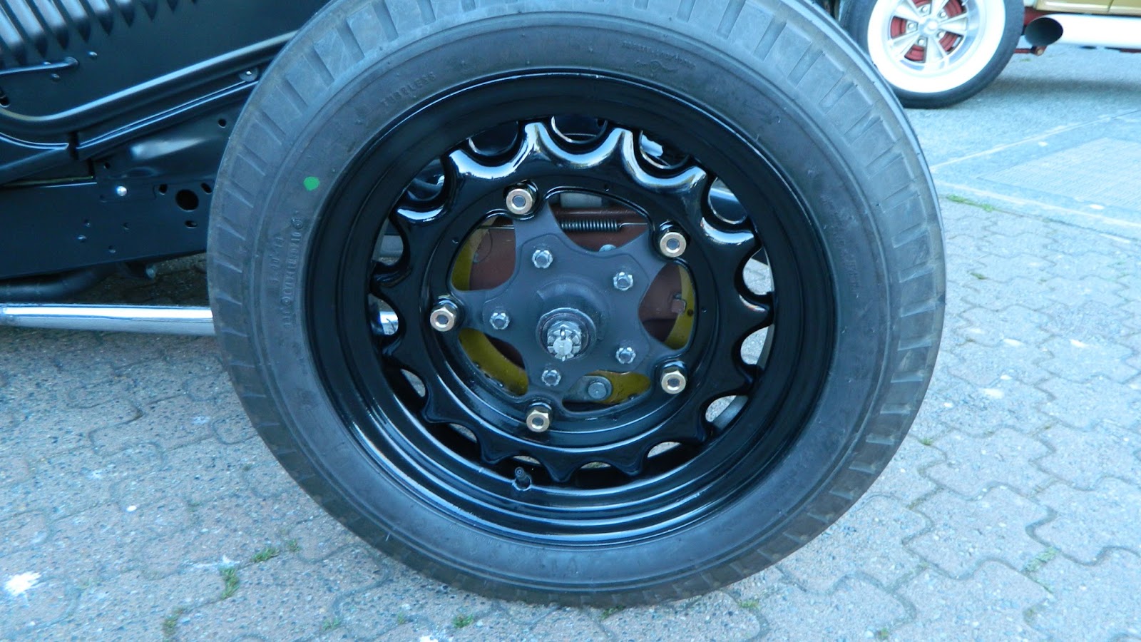 48 Ford Half Ton Pick Up: Fancy Wheels