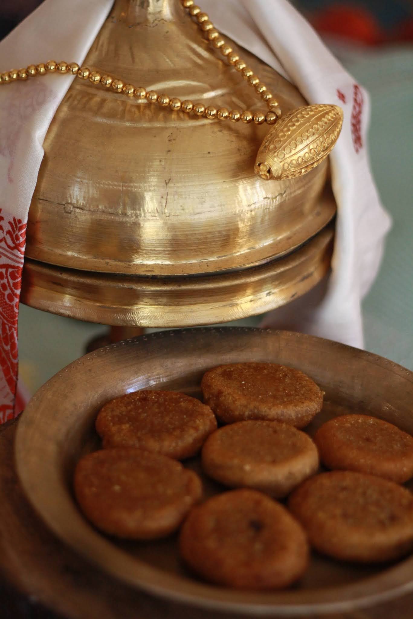 Gheela Pitha or Ghila pitha Recipe and A very happy Rongali Bihu