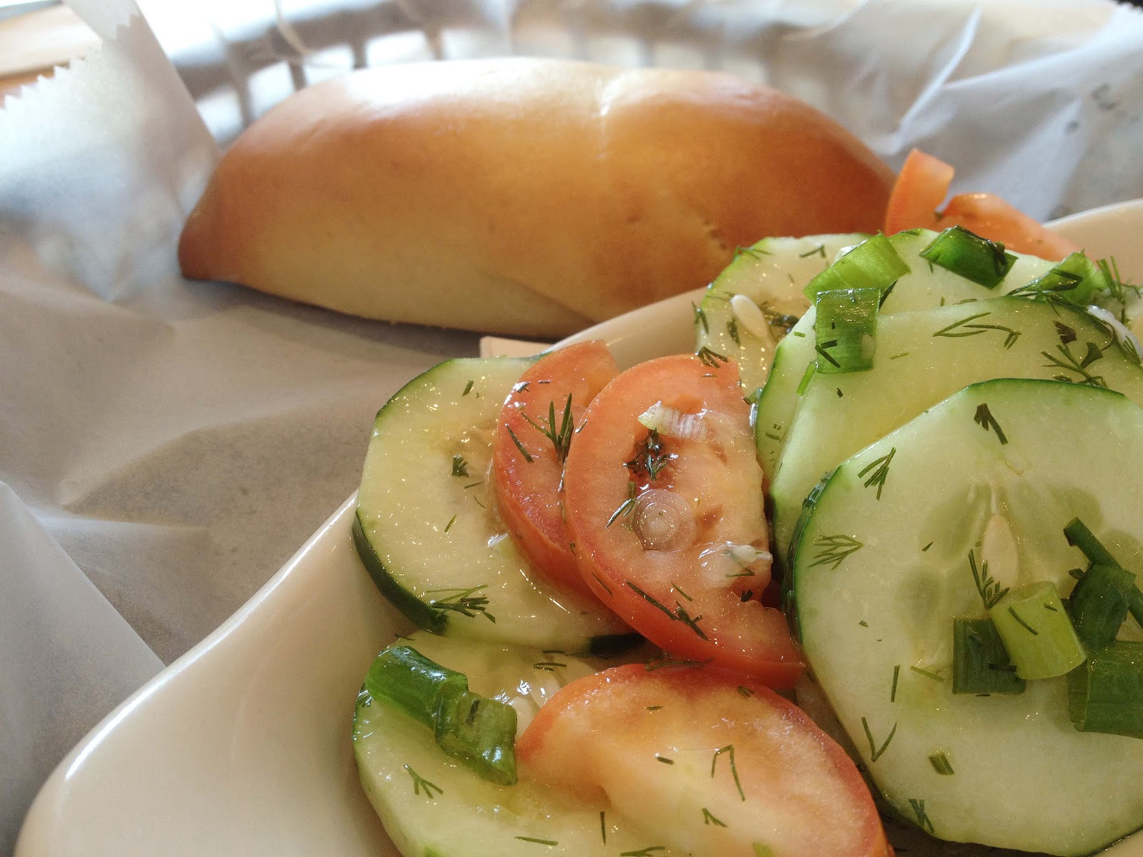 entertaining views from cincinnati: Puffins Bistro & Desserts