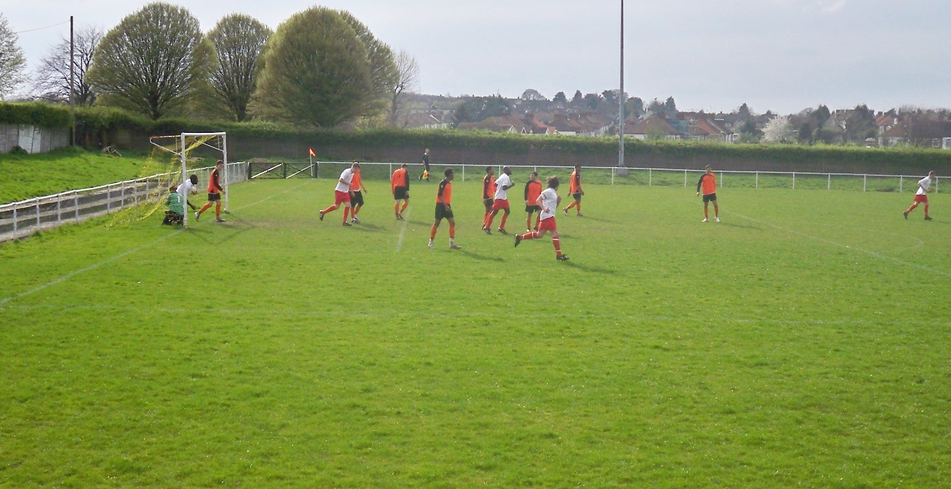 Football Grounds visited by Richard Bysouth: Kingsbury London Tigers F.C