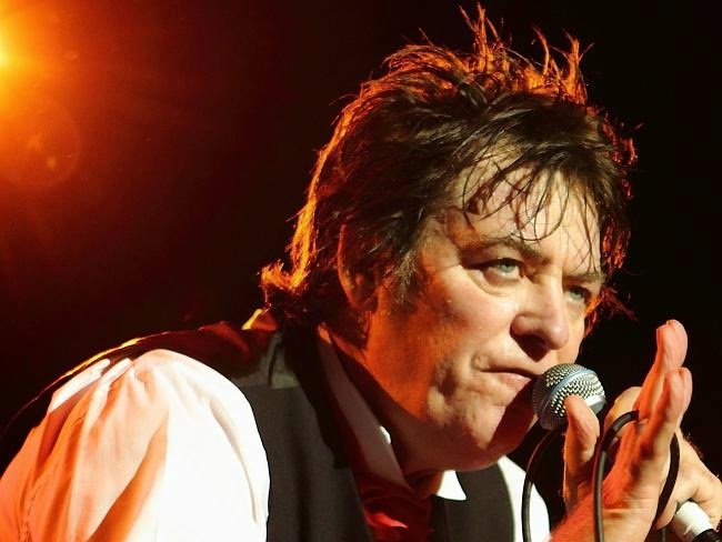Australian Angels Singer Doc Neeson Died.