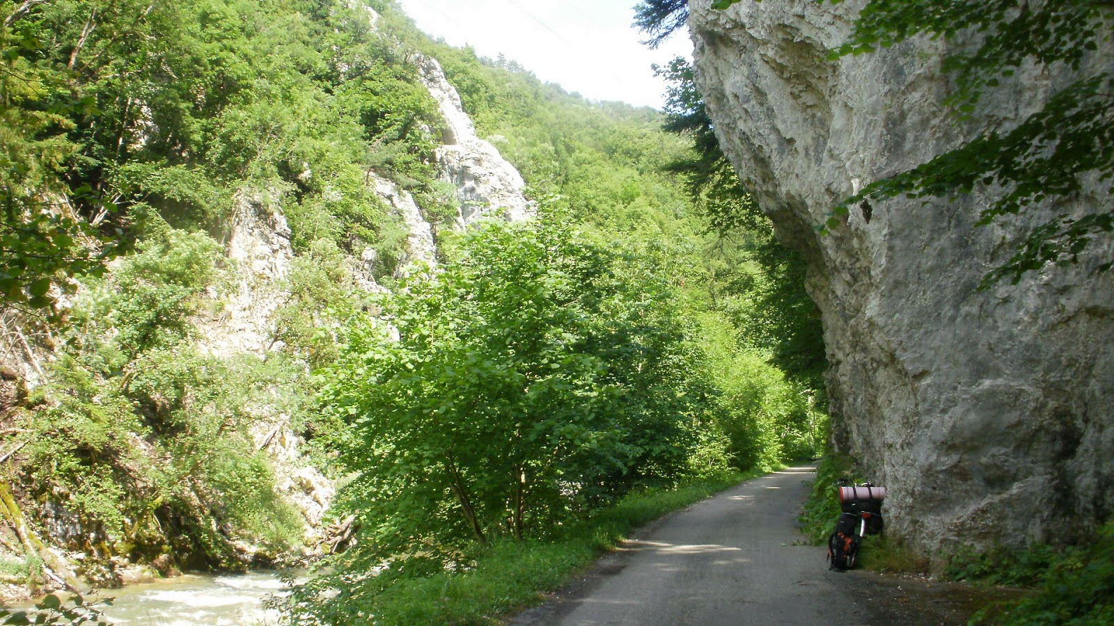 EXCURSII CU BICICLETA: Elvetia