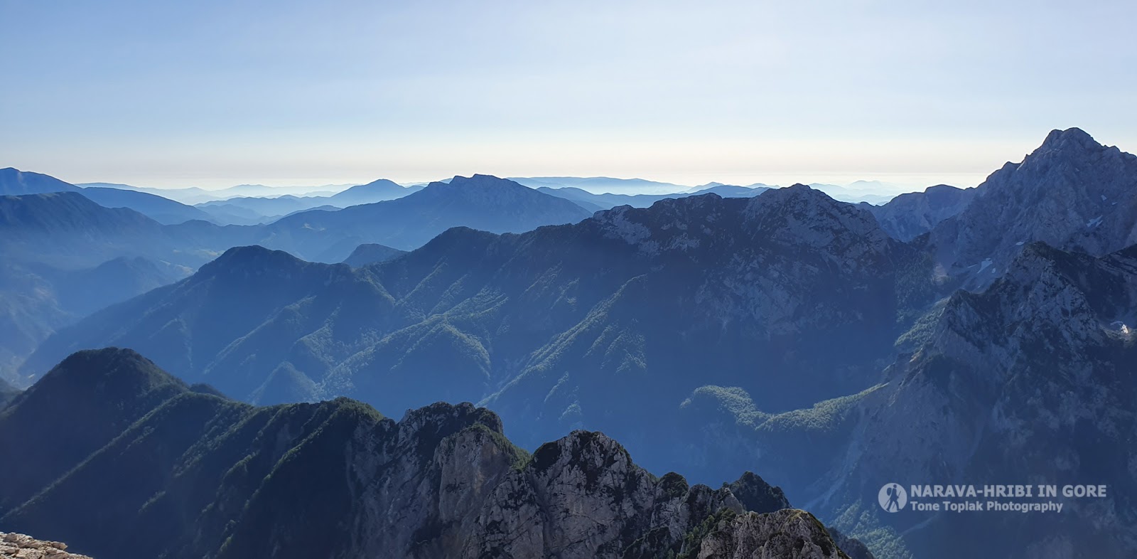 Narava hribi in gore: Mrzla gora 2203 m in vroč junijski dan