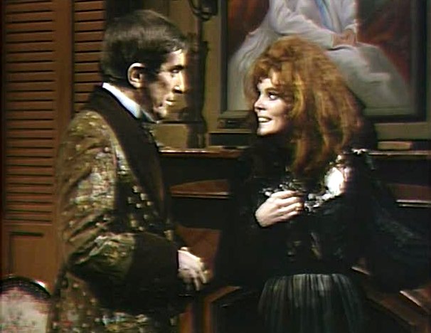 I Think, Therefore I Review.: Dark Shadows: Collection 14