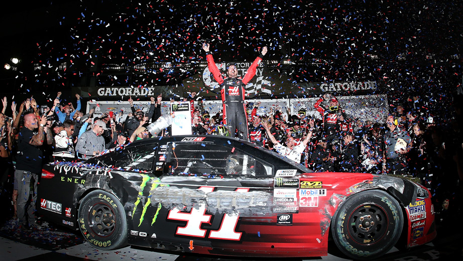 Overtime with Owens: Kurt Busch wins first Daytona 500 with last-lap pass