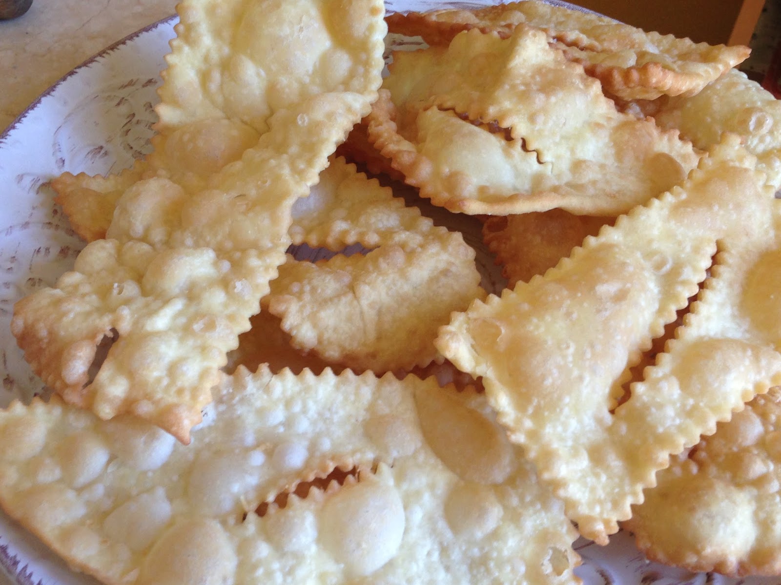 BUGIE (ricetta di Leonardo Di Carlo)