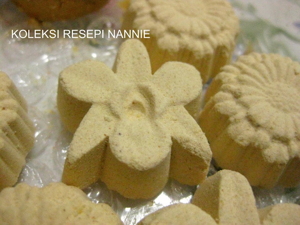 RESEPI NENNIE KHUZAIFAH: KUIH RAYA LAMA - teringat memori lama