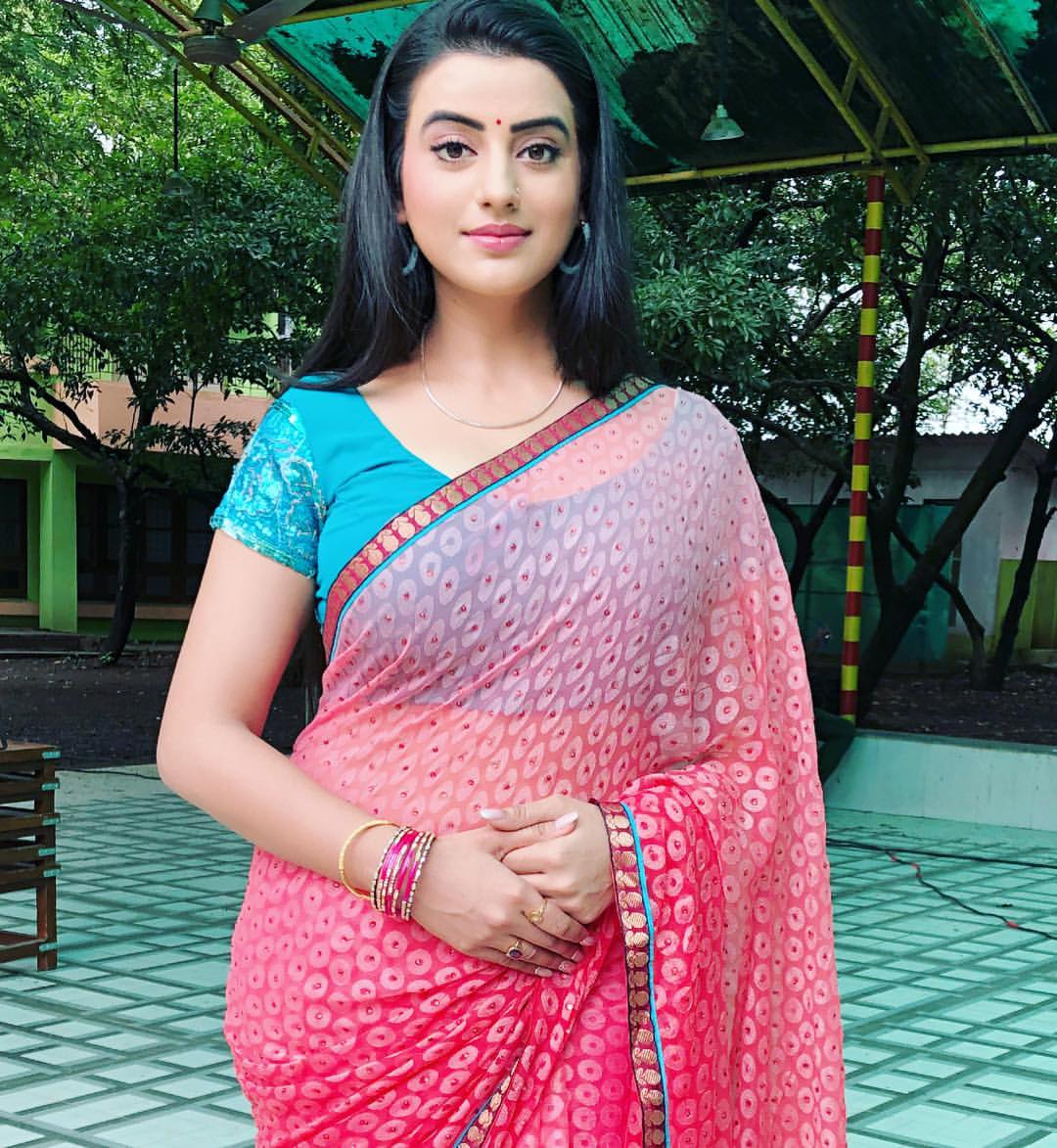 Akshara Singh Photos | Akshara Singh Wallpaper | Akshara Singh Images ...