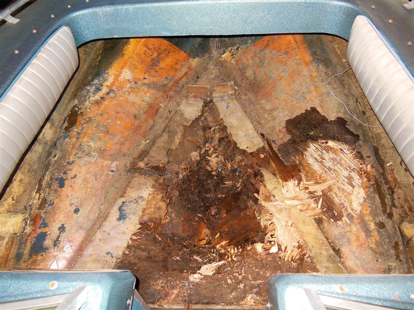 1979 Checkmate Trimate II: December 2012