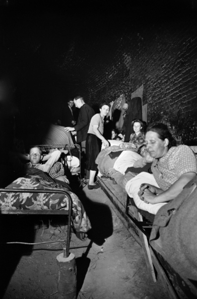 Los Grandes Fotografos: Pierre Jahan (1909-2003)