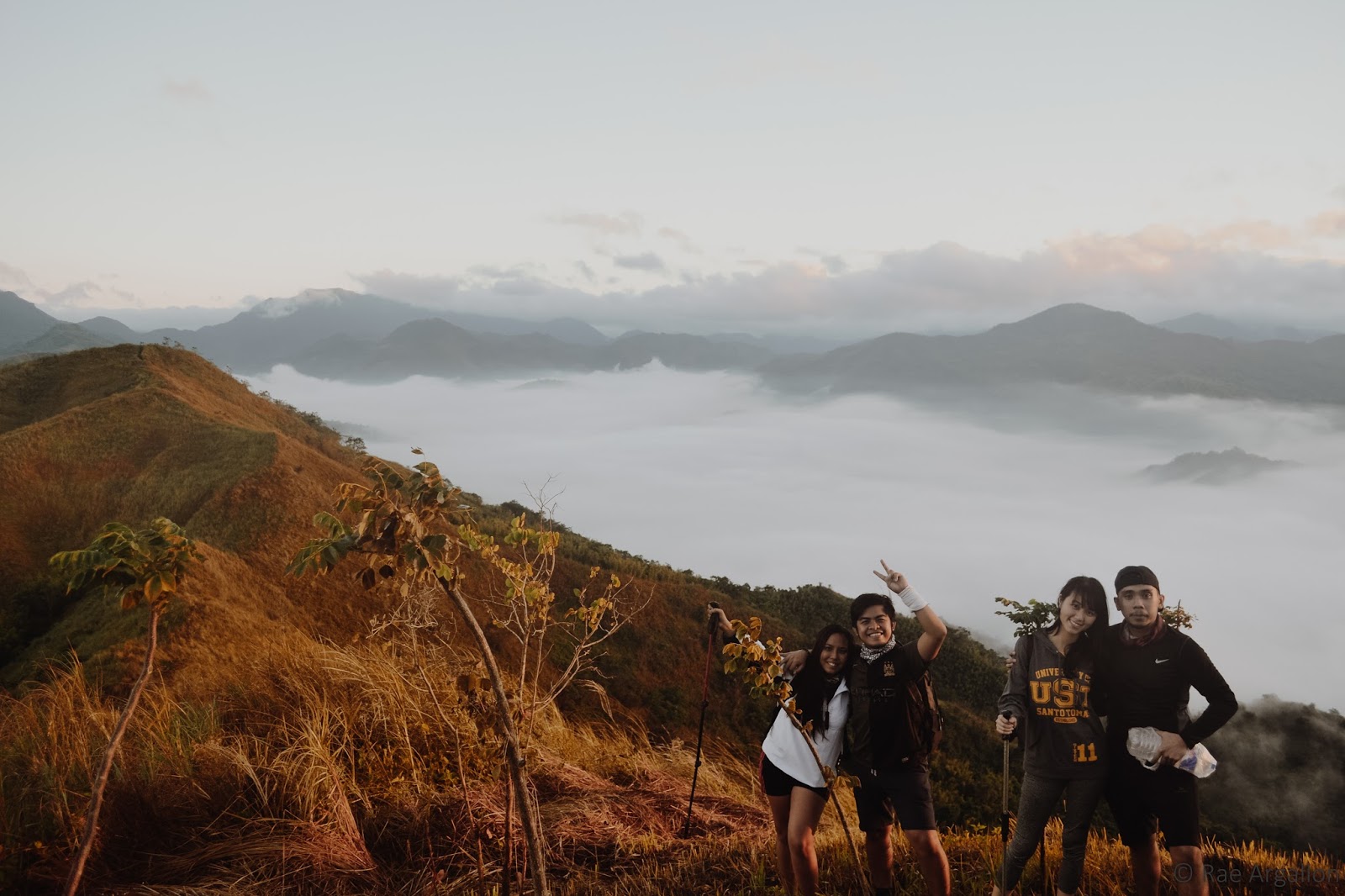 MT. MAYNOBA'S SEA OF CLOUDS — RAESCAPE