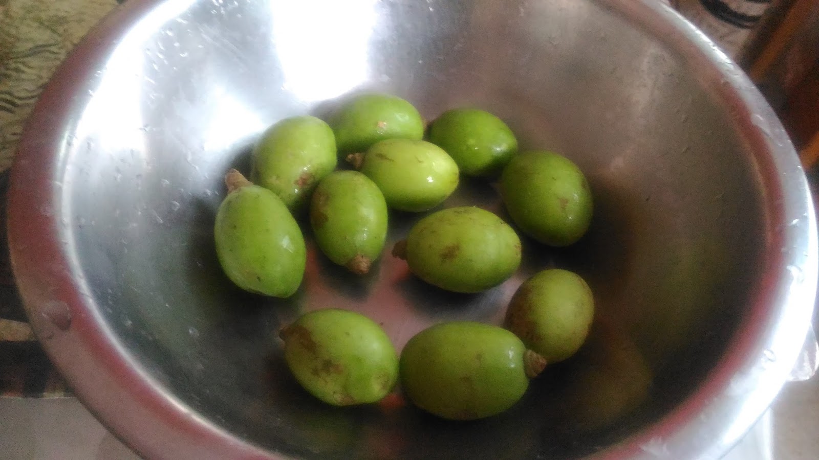 Mukti's Kitchen: AMRA PICKLE/HOG PLUM PICKLE