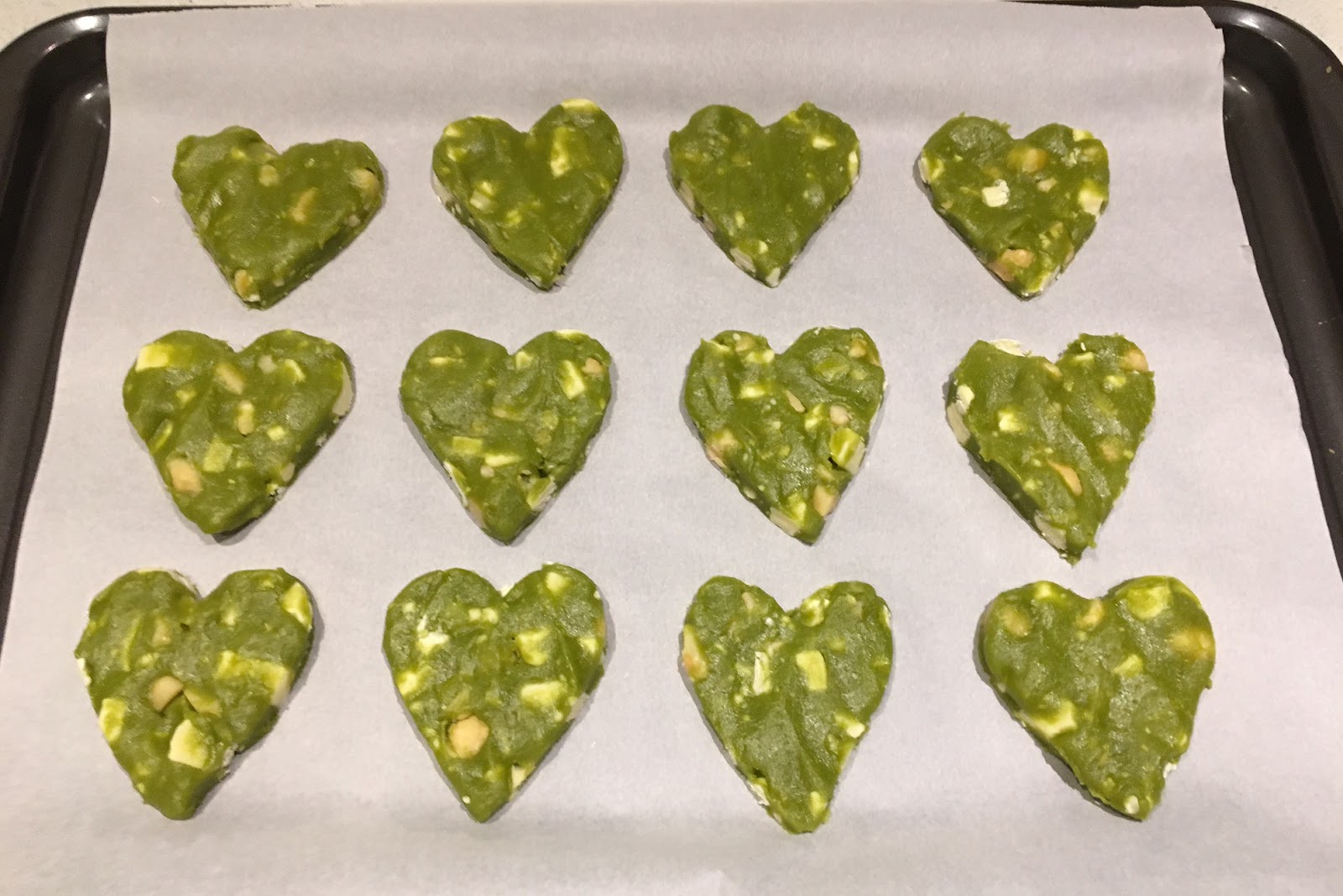 Impress your hunny(ies) with homemade Green Grass Cookies ~ Darn Honest ...