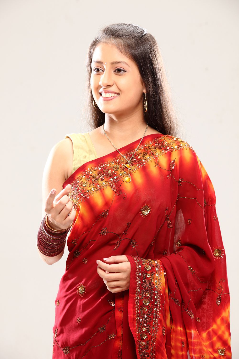 Nikhilscinema: Aavi Kumar Movie Stills