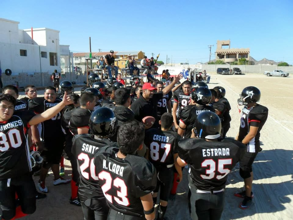 COBACH PLANTEL SAN FELIPE: Juego de futbol americano Toburones vs Lobos ...