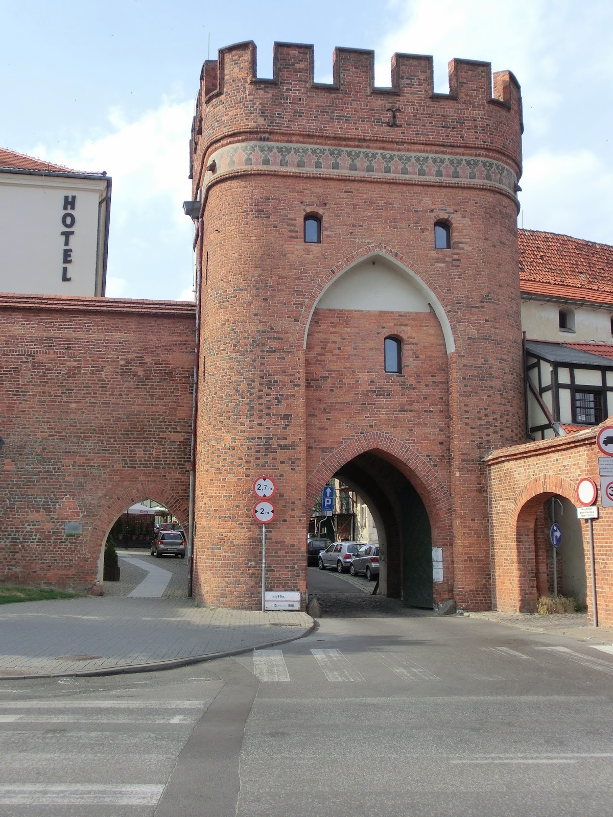 WWW Wiersze Wycieczki Wspomnienia: Mury obronne Torunia