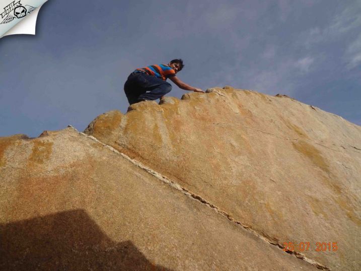 Avalabetta Hilltop and Gudibande Fort - Exploring the Unexplored 25/07/2015