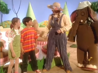 Bib Overalls Film Blog: Wee Sing: Wee Sing Train