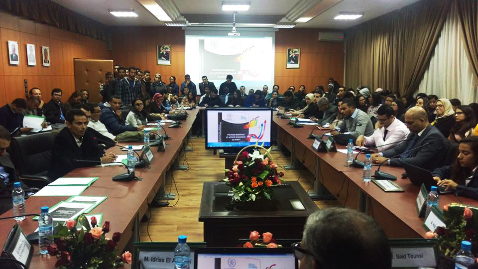 LA GALERIE DES PHOTOS : Présentation de l’ouvrage collectif "Politique ...