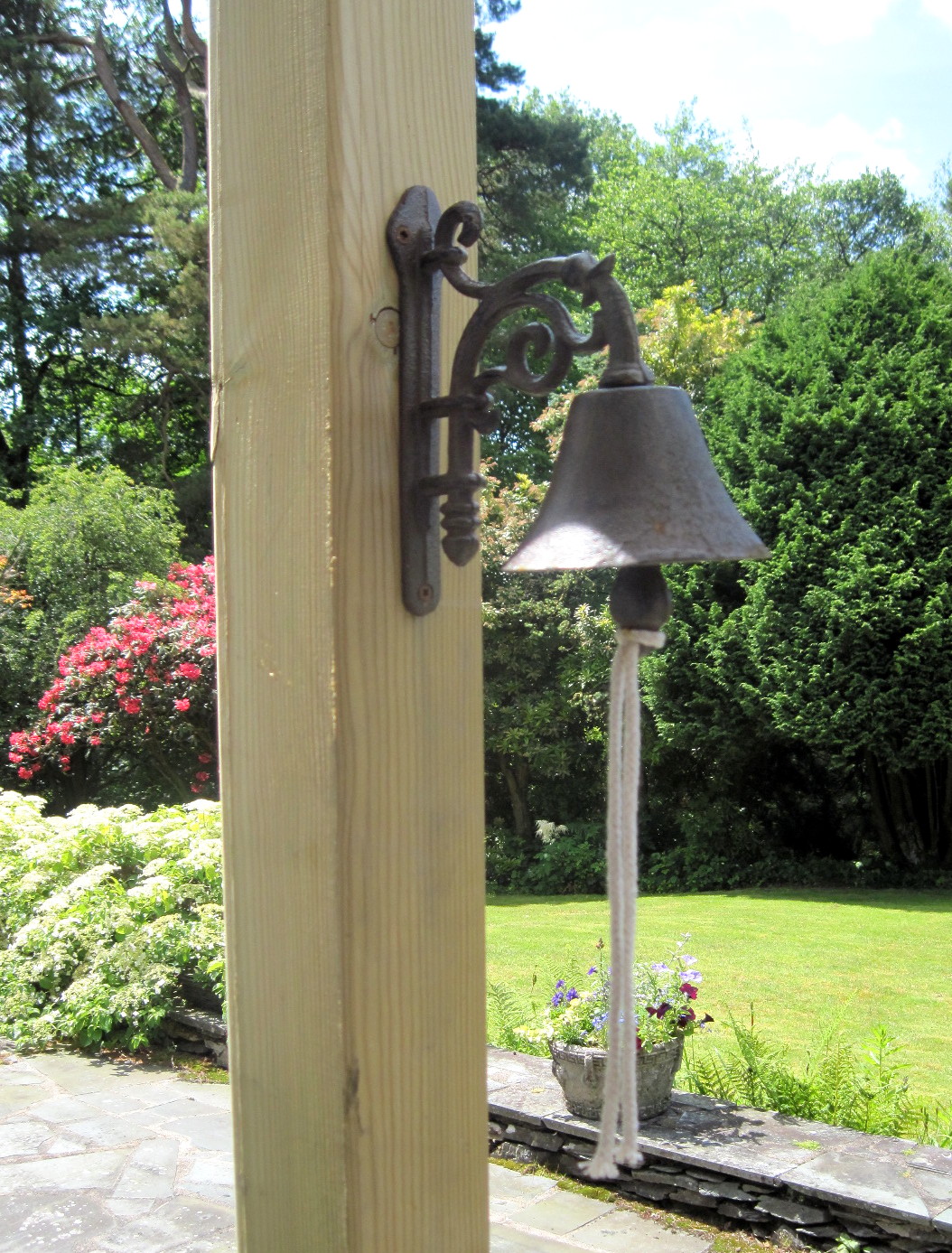 Flutterby Patch: A secret world