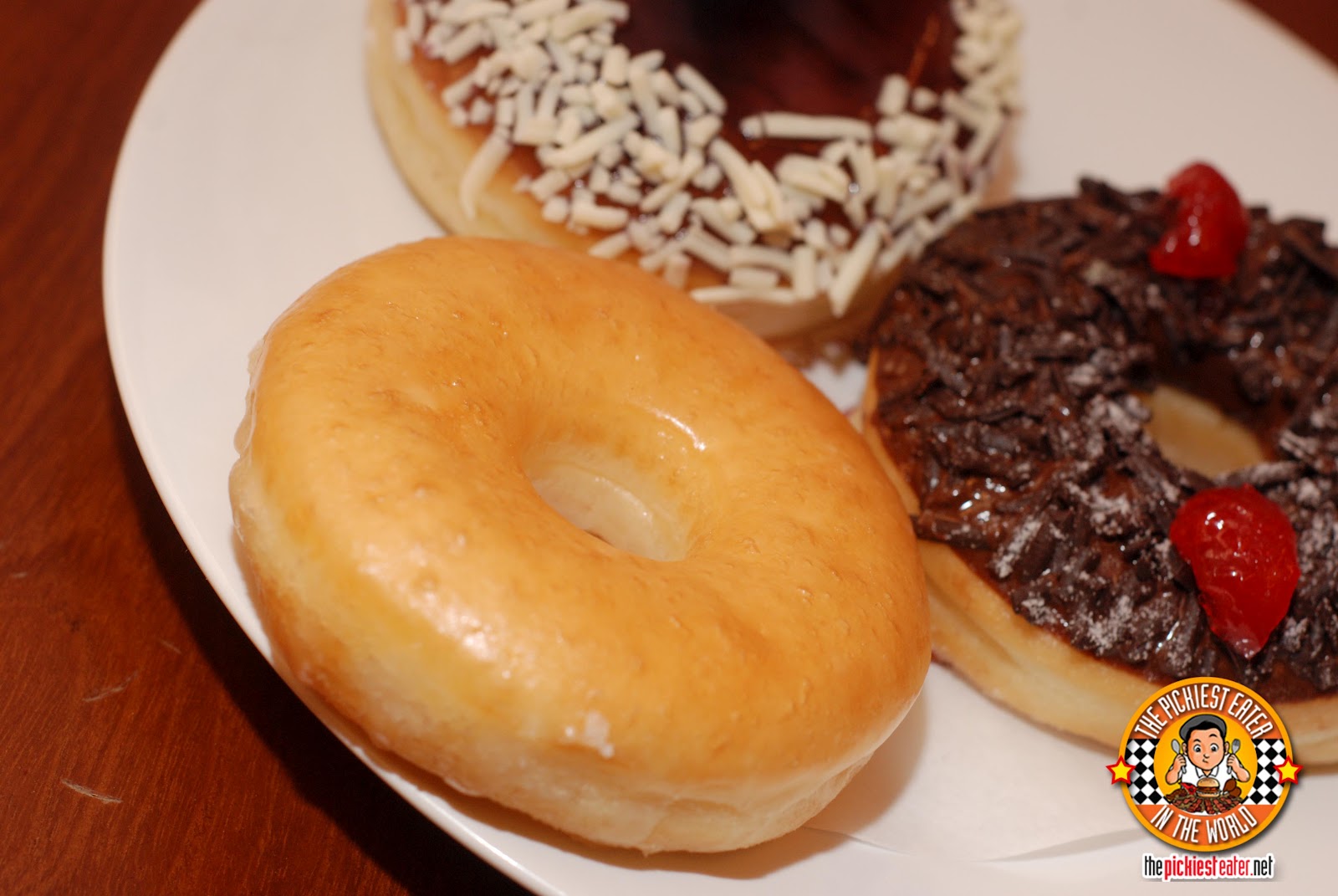 THE PICKIEST EATER IN THE WORLD: J. CO DONUTS & COFFEE AT SM MEGAMALL