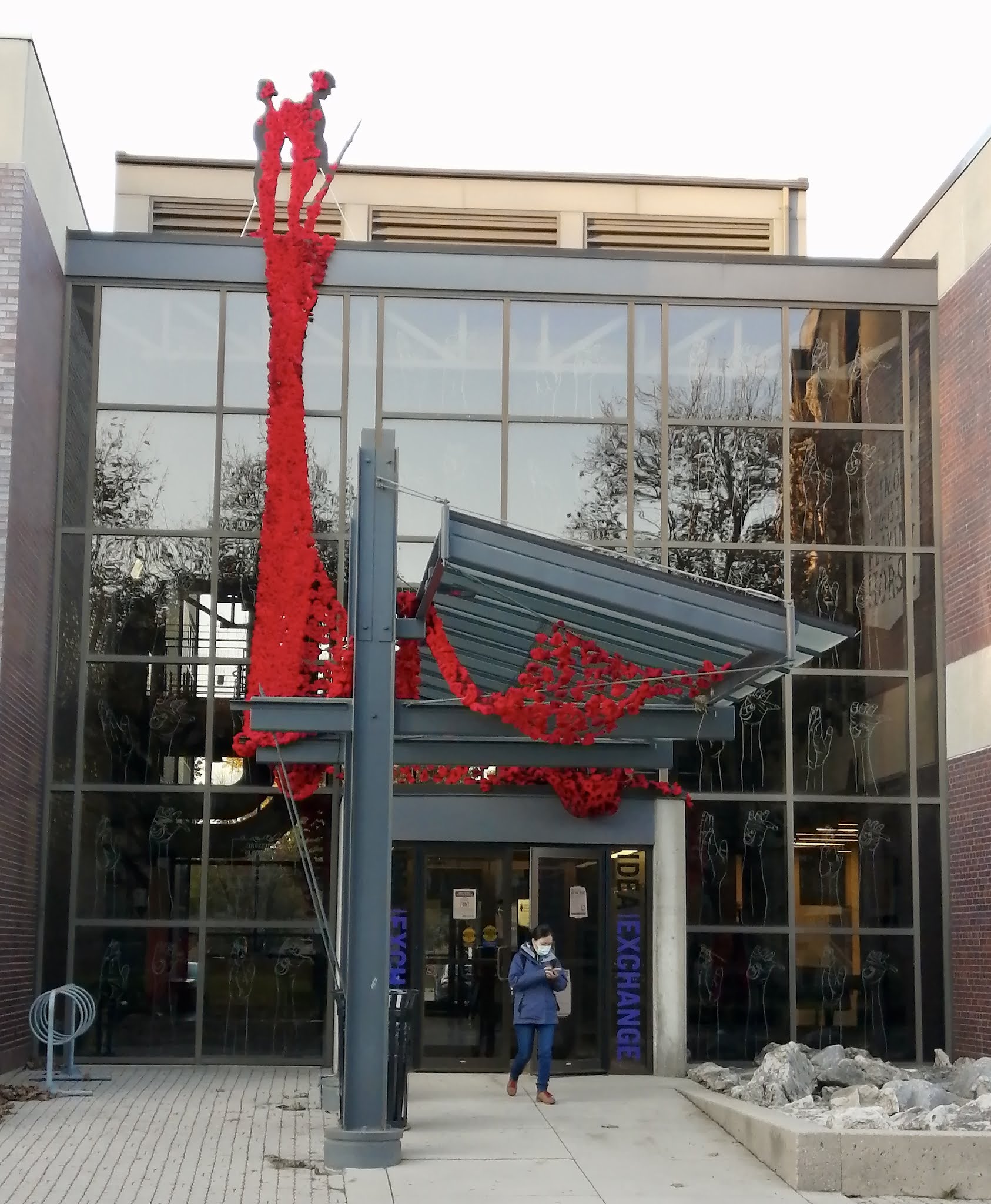 Kathy's Quilts: Remembrance Day Poppy Project