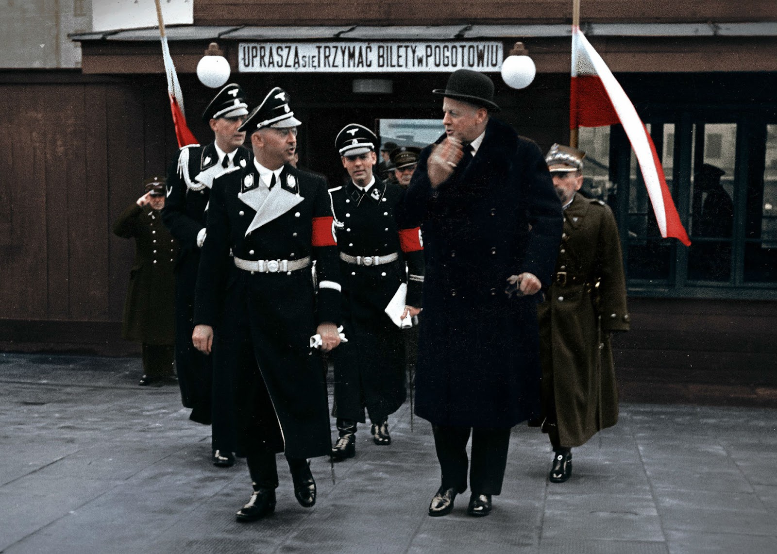 Stabswache de Euros - Close the Sky: The History of the Waffen-SS ...