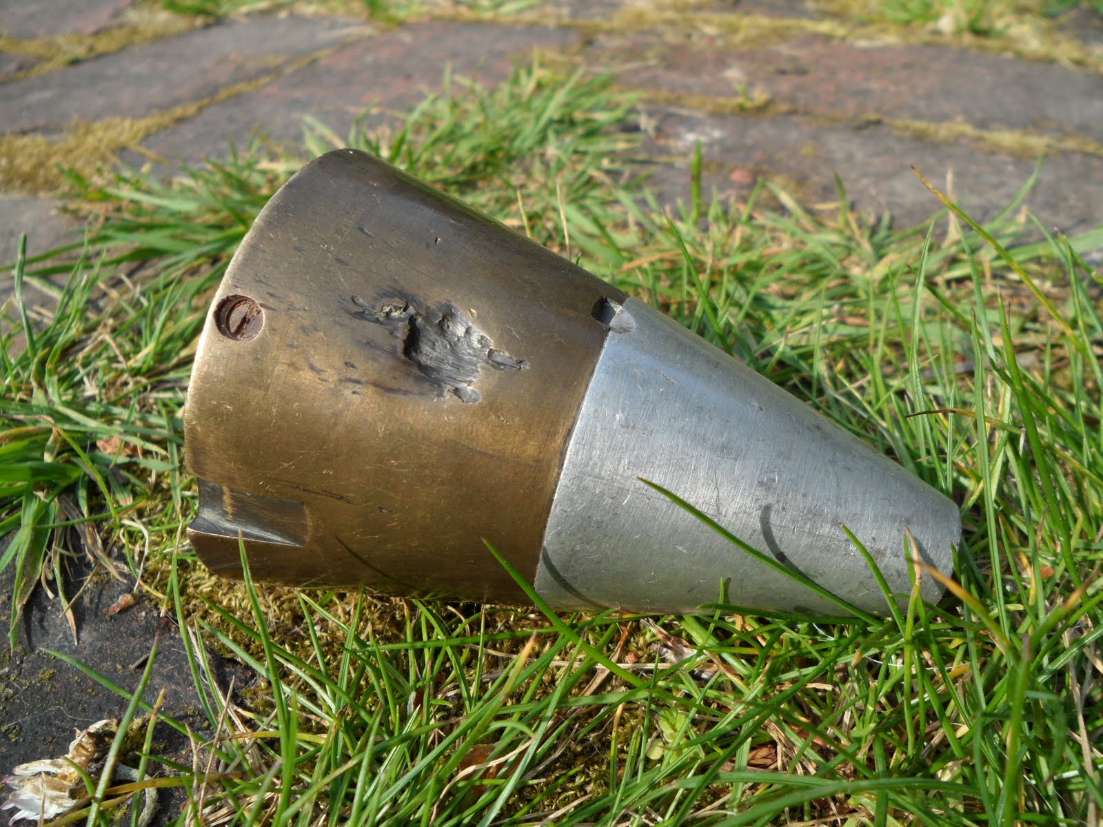 Four Bees: M43A3 Mechanical time fuze, WW2 for Antiaircraft Artillery ...