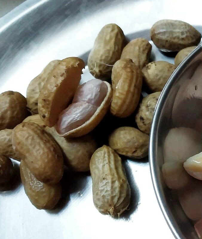 Boiled peanuts / boiled groundnuts / cooking basics