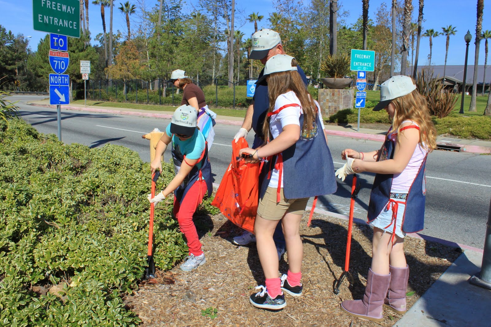 HUNTINGTON BEACH GIRL SCOUT TROOP 746: NEIGHBORHOOD CLEAN UP DAY...and ...