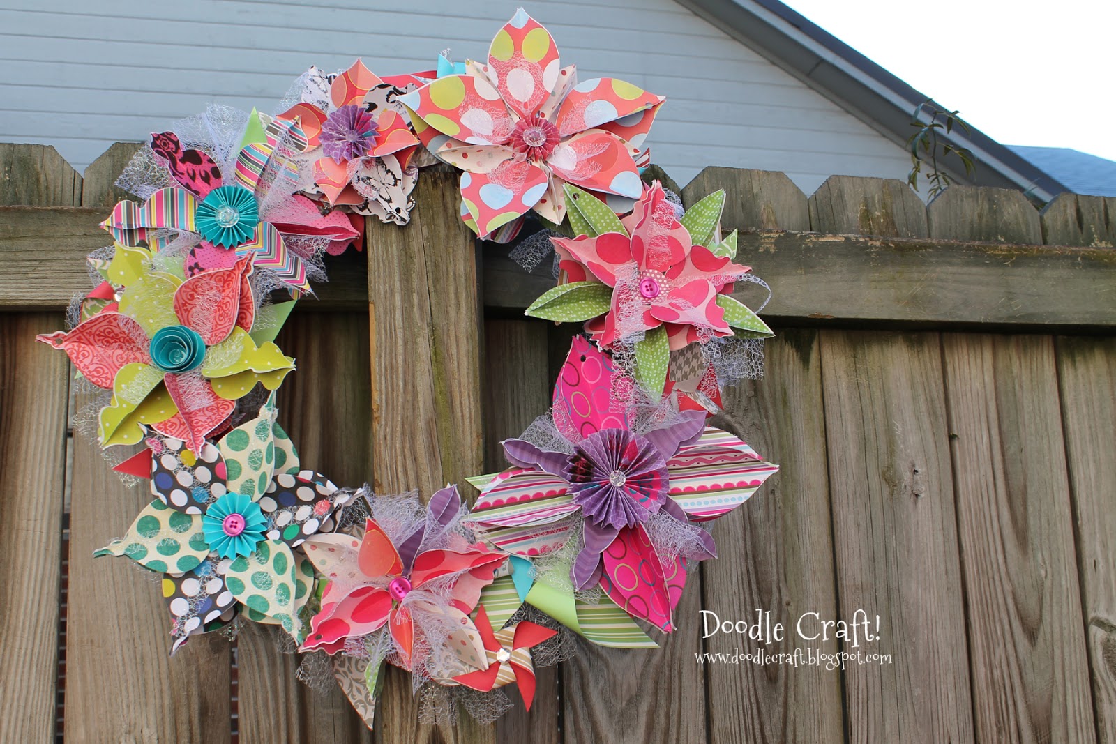 Doodlecraft: Spring Paper Wreath Update! :)