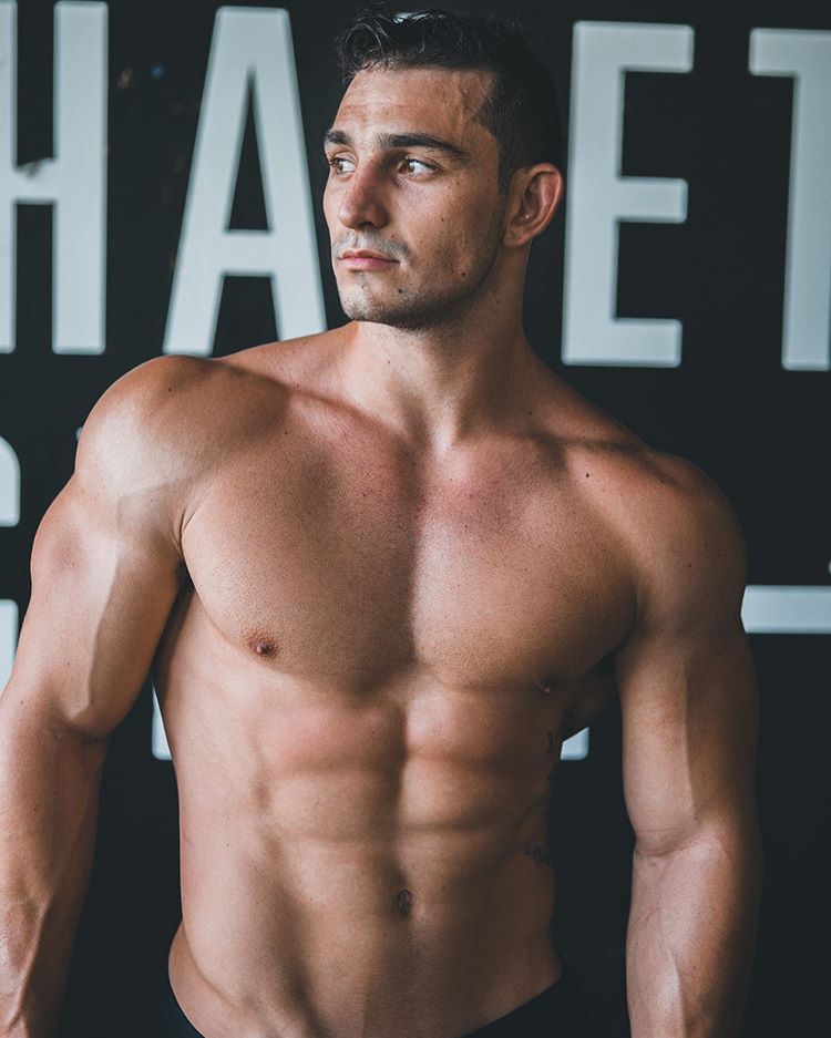 Muscle, Muscle, Muscle: Justin Howells