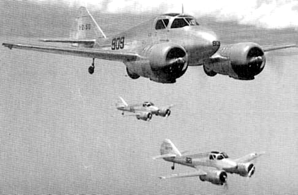 nhungdoicanh: Curtiss-Wright CW-25 / AT-9 Jeep