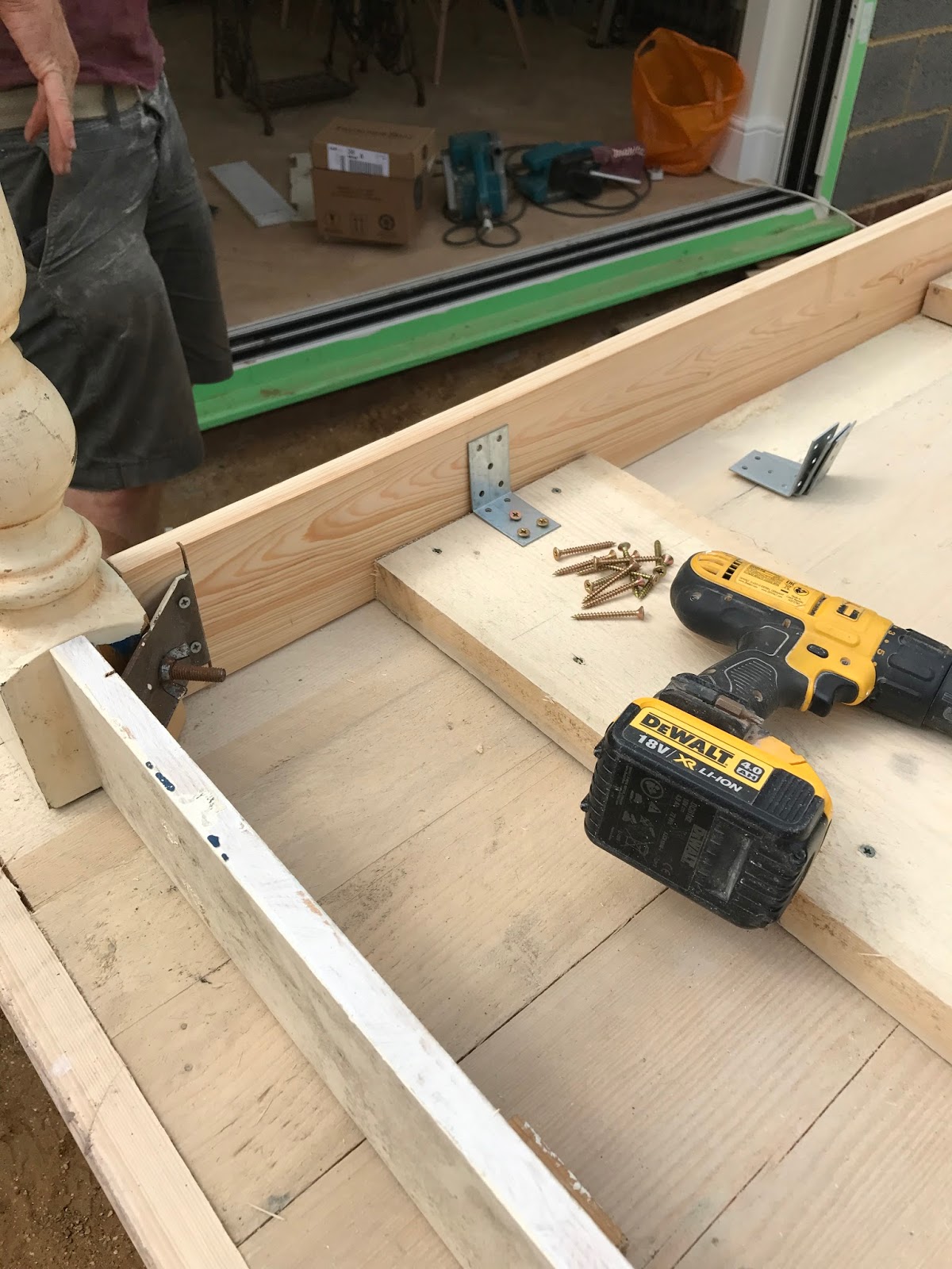 Makeover - A Dining Table Made From Scaffold Boards - Roses and Rolltops