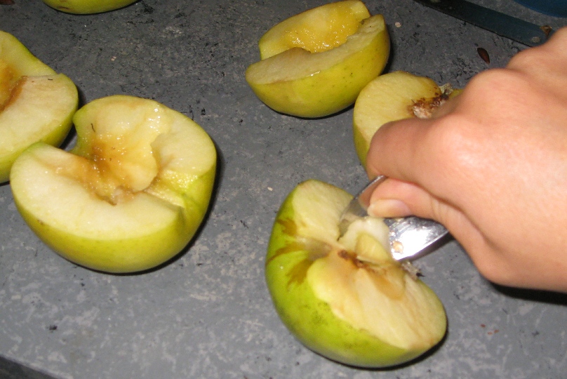 Kammy's Korner: Stuffed Apple Halves