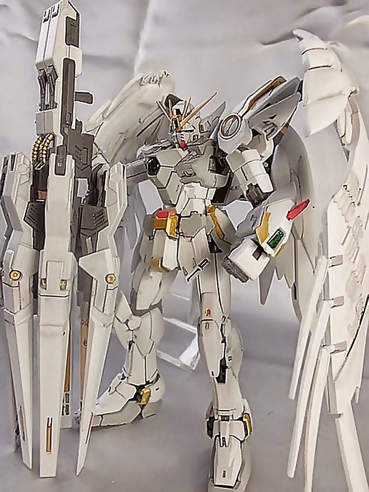 GUNDAM GUY: RG 1/144 Wing Gundam Zero Custom EW + Drei Zwerg Parts ...