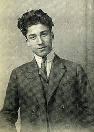 Salvatore Lo Leggio: La poesia del lunedì. Cesare Pavese (1908 - 1950)