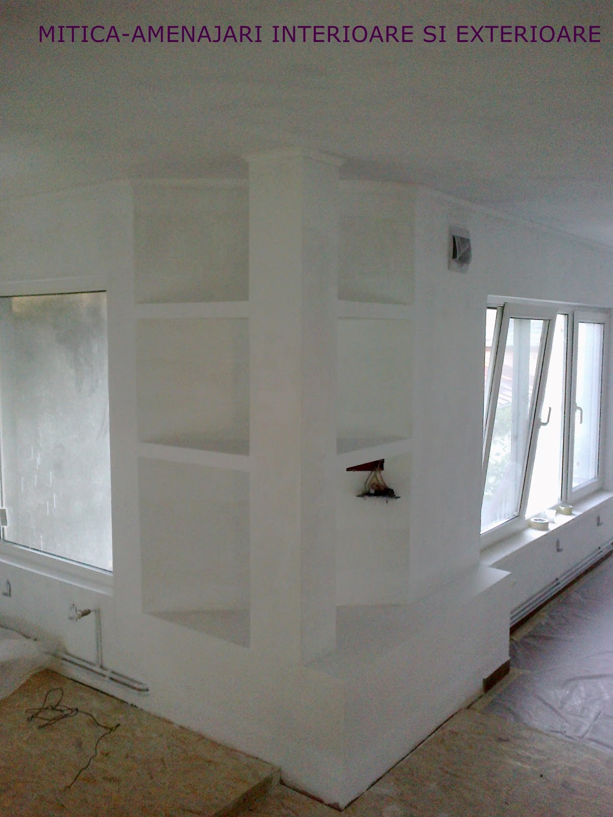 MITICA-AMENAJARI INTERIOARE SI EXTERIOARE: ETAJERE DIN RIGIPS PE COLT