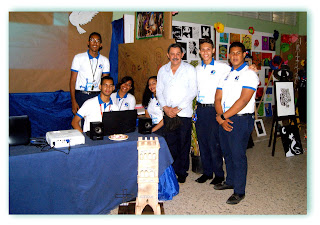 BIBLIOTECA PÚBLICA DE VILLA DUARTE JUAN SANCHEZ LAMOUTH: EXPO-POMAVID 2017.