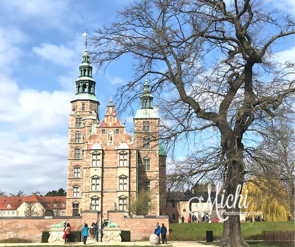 Michi Photostory: Rosenborg Castle; My First Castle Experience