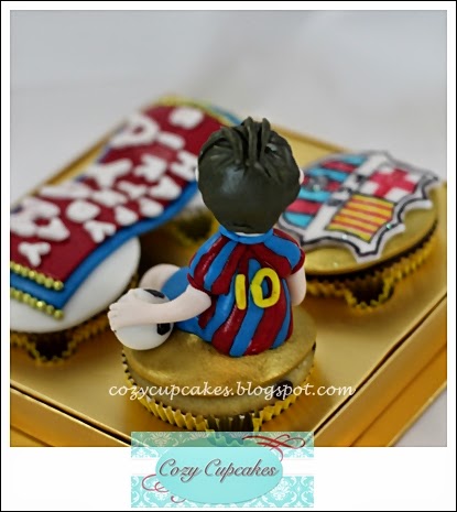 COZY CUPCAKES: Messi and Barcelona FC Birthday Cupcakes
