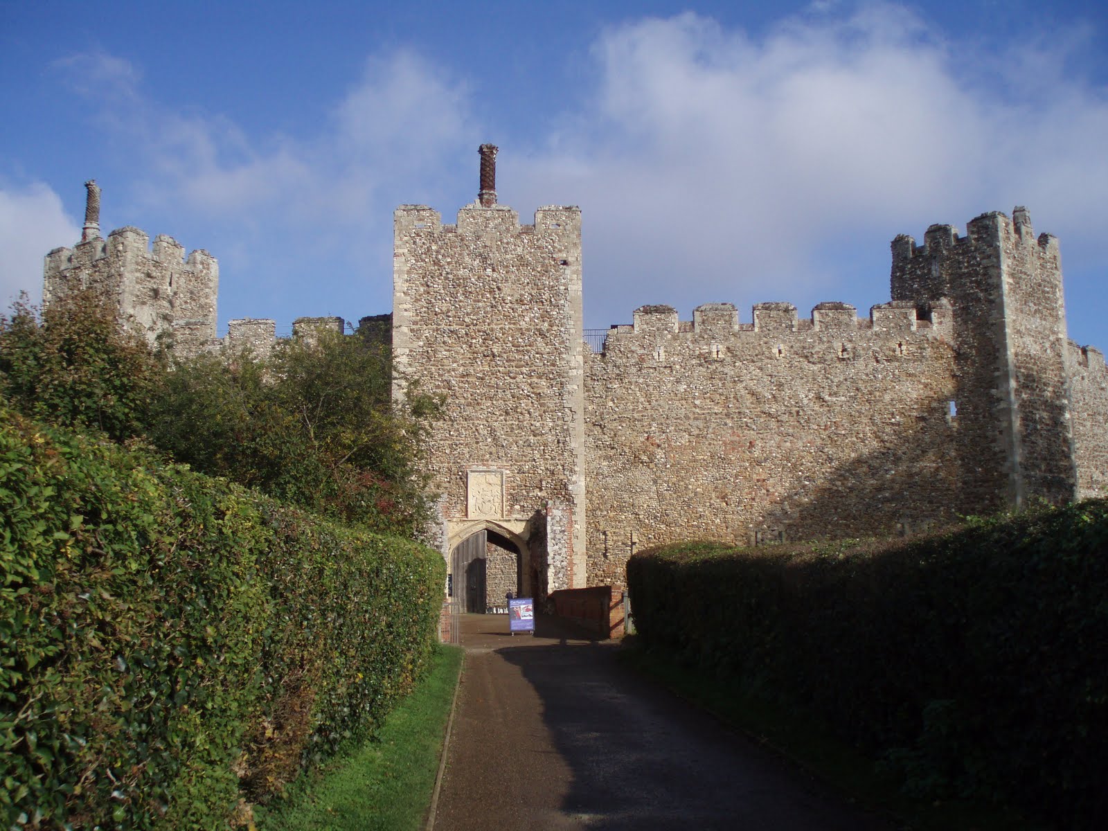 American to Britain: Framlingham Castle