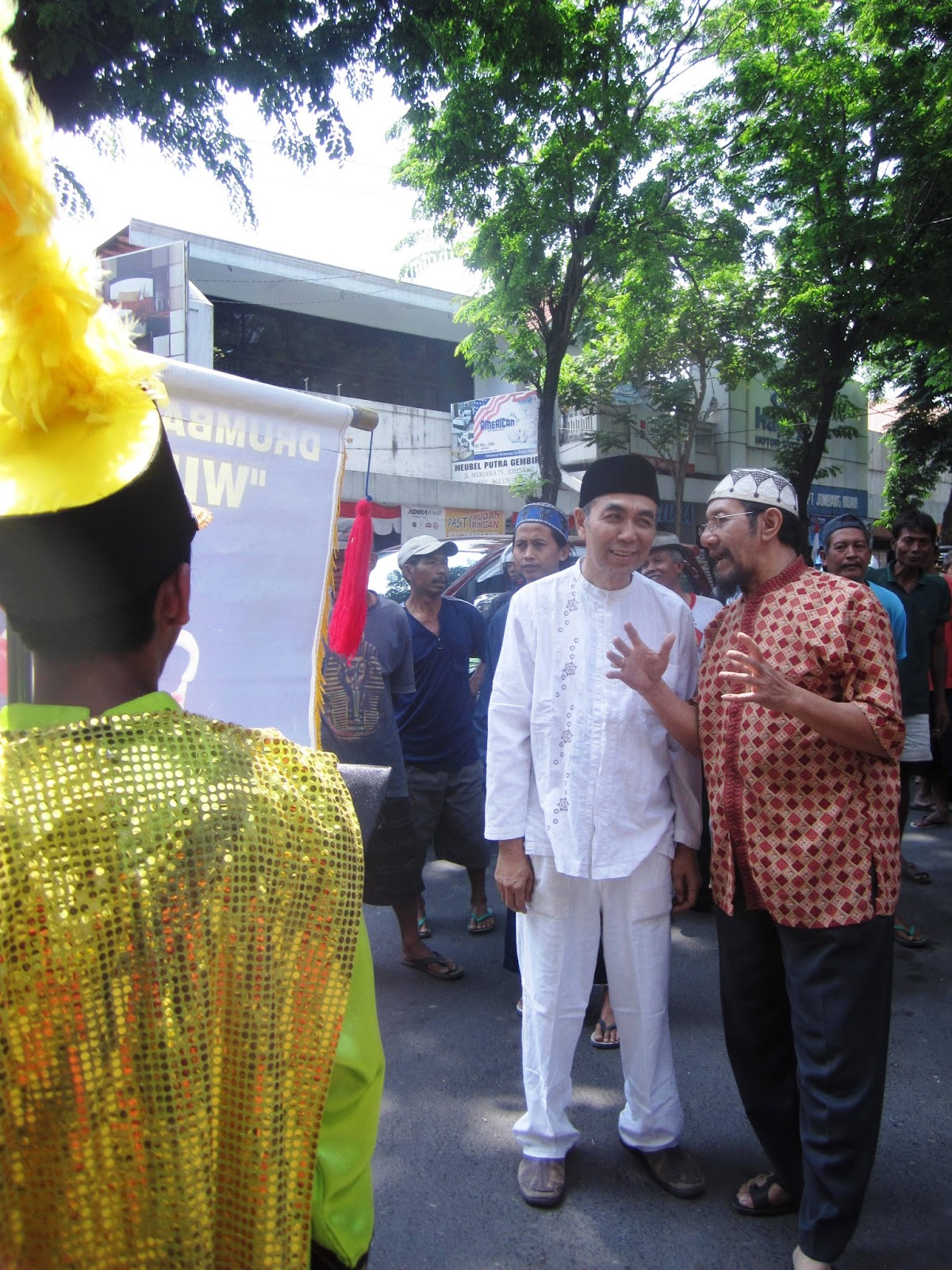 jombang city guide: Jombang Muslim Marching Band