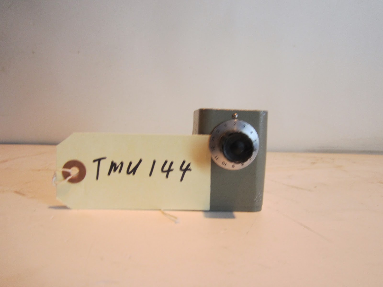 HP 355C VHF Attenuator 0.5 Watt 50-Ohms (TMU144) - Panatron Inc.